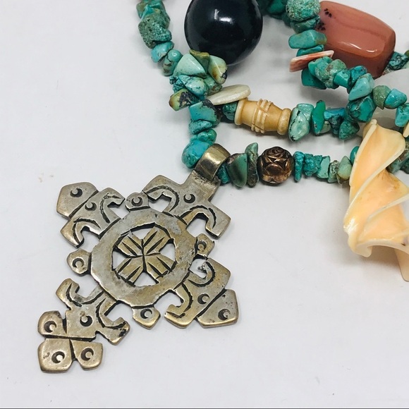 Vintage | Jewelry | Native American Shell Turquoise Beaded Necklace ...